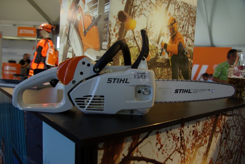 Details zur Stihl MS 461 und MS 150 - Alles rund um die Motorsäge: www ...